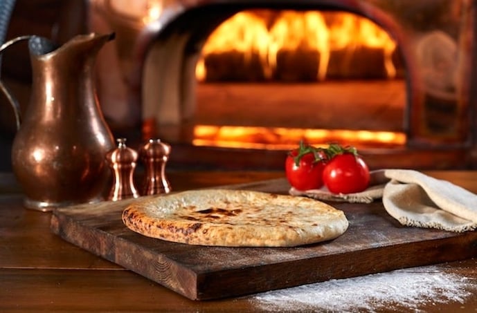 Pizza Crust Types: Authentic Wood Fired Par-baked